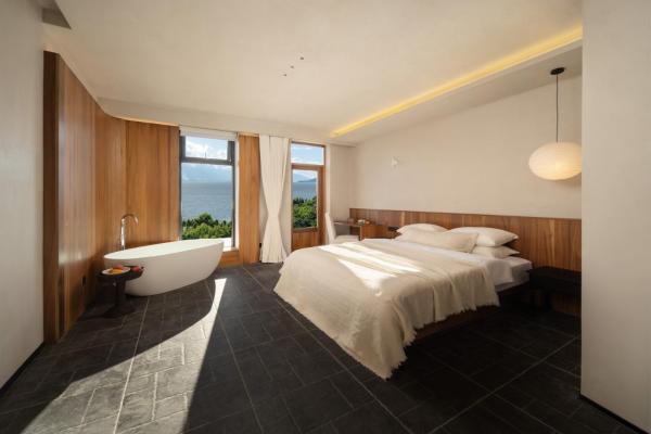 Erhai Seaview Garden Villa &Dali Airport - Dali