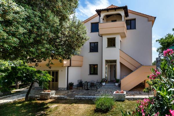 Rimbaldo Apartments - Punat