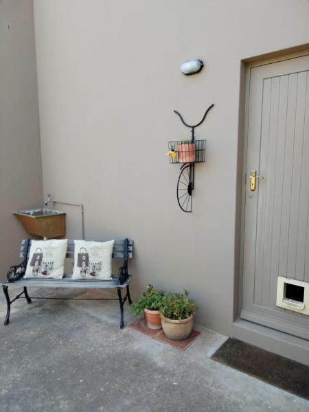 Funky Beach Apartment - Pringle Bay
