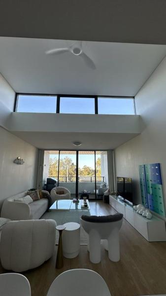 Macquarie Sunlit Urban Northern Sydney - Hornsby