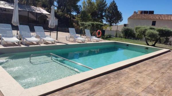 Entresierras Apartamentos Rurales Con Chimenea, Barbacoa Y Espacio Para Eventos - Castril