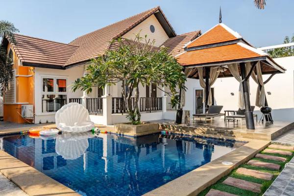 G Music Pool Villa - Pattaya