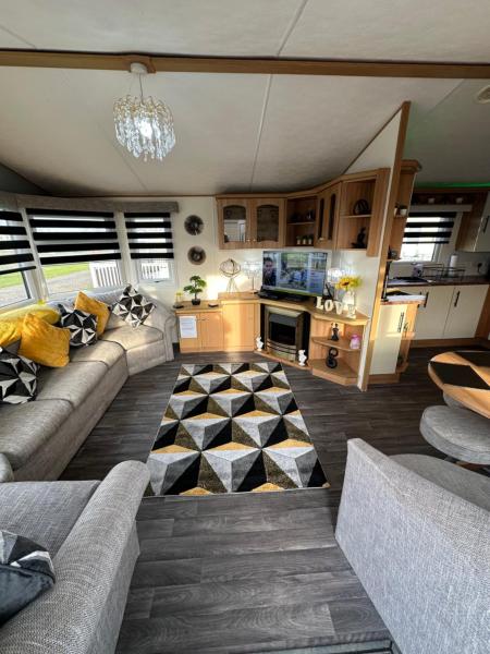 8 Berth Waterside Ingoldmells V8 Santanavan 3 - Lincolnshire