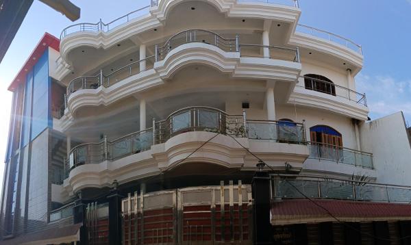 Anita Royal Palace And Lodge -