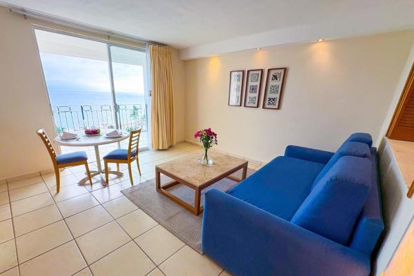 Suite With Panoramic Ocean Views & Balcony! - Puerto Vallarta