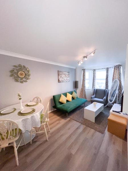 Mada Apartment Bournemouth 12 Min Walk To The Beach - Boscombe