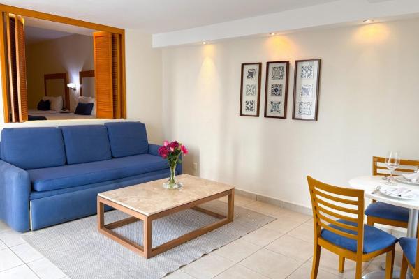 Very Functional With Wifi & Beach Access! - Puerto Vallarta