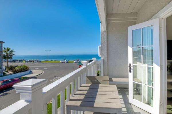 3690 Carlsbad Boulevard - Unit C - Carlsbad, CA