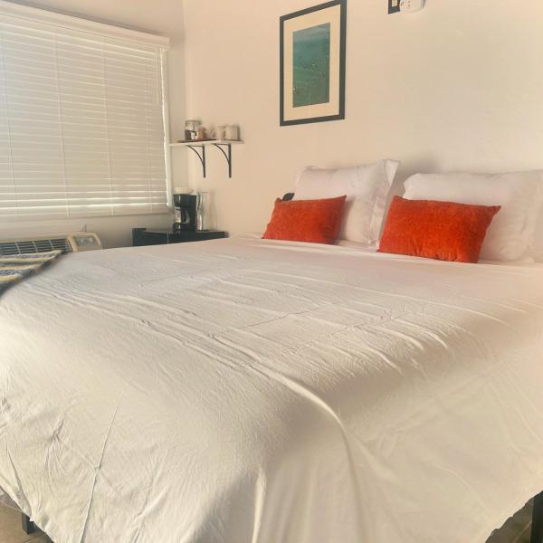 West Coast Surf And Stay - San Clemente, CA