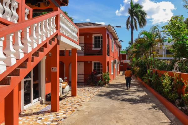 Paradise On The Rocks Hotel - Negril