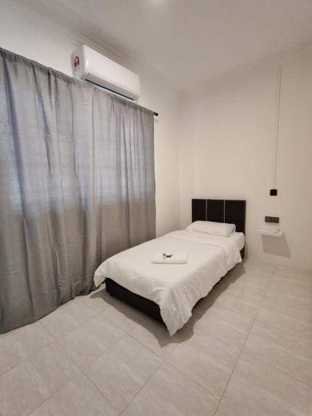 23 Inn Singlebed Room With Share Bathroom - Penang