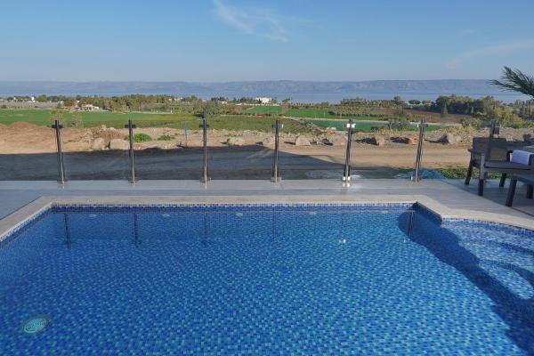 Levication Villa - Private Pool - Lakefront Migdal - Israel