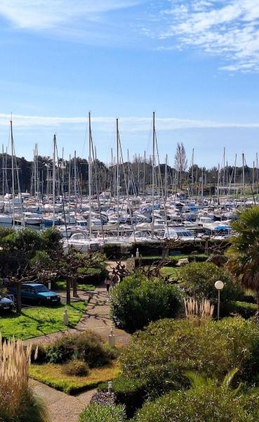 Studio Cabine Vue Port Avec Parking Privé - Vias