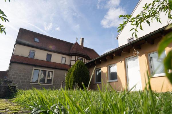Platz Für Alle Bis Zu 20 Personen Monteurunterkunft Monteurwohnung - Bad Neustadt an der Saale