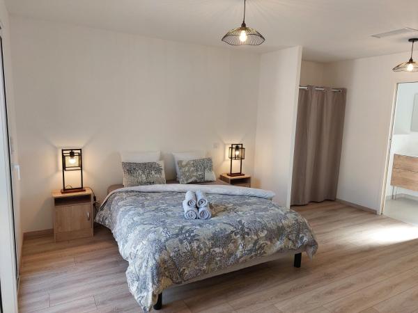 "Jolie Maison Confortable Au Coeur D'un Environnement Calme Et Boisé" - Périgord