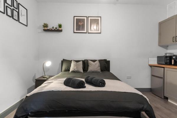 Cheerful Moseley Studio - 2 - Solihull