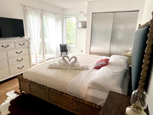 Top Floor Beach Retreat Tennis Courts Views 1812 - Kiawah Island, SC