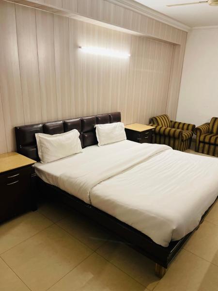 Hotel R S Residency - Amritsar
