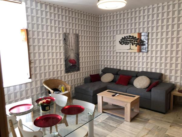 Comfortable Apartment In Central Córdoba, 42 M², Parking. - Córdoba