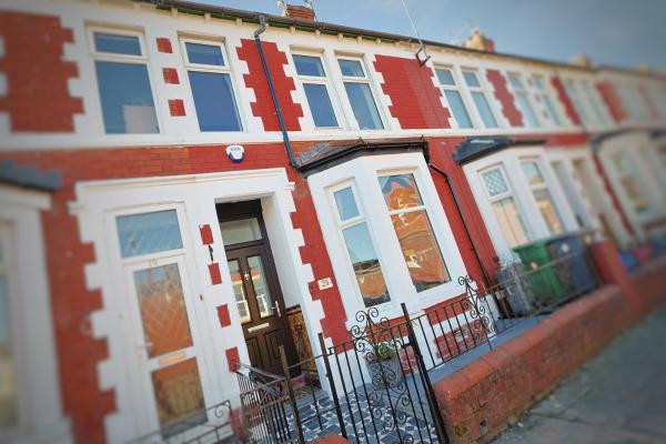 Cwmdare House - Home Near Cardiff City Centre - Cardiff