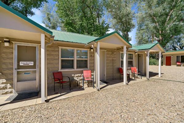 Mt Carmel Motel Room Close To Zion National Park - Utah