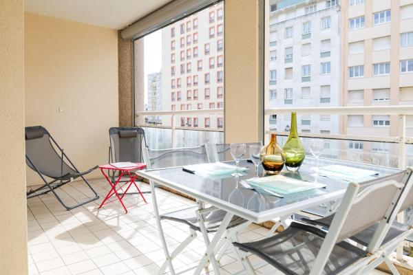Appartement Emplacement Central Proche Plage - 4 Personnes - Les Sables-d'Olonne