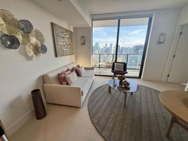 New Unit Dwntwn Miami Near Kaseya Center - Miami, FL