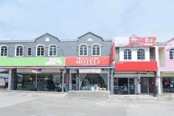 Song 99 Hotel - Simpang Renggam