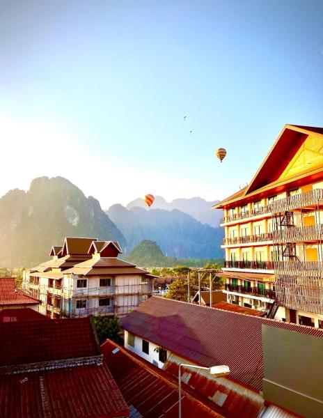 Vang Vieng Ruby Backpackers Hostel - Laos