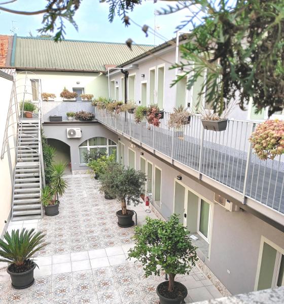 Il Giardino Degli Ulivi P1 - Monza