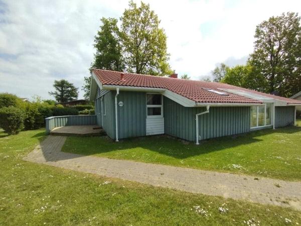 Holiday Home With 2 Bedrooms - Ostsee