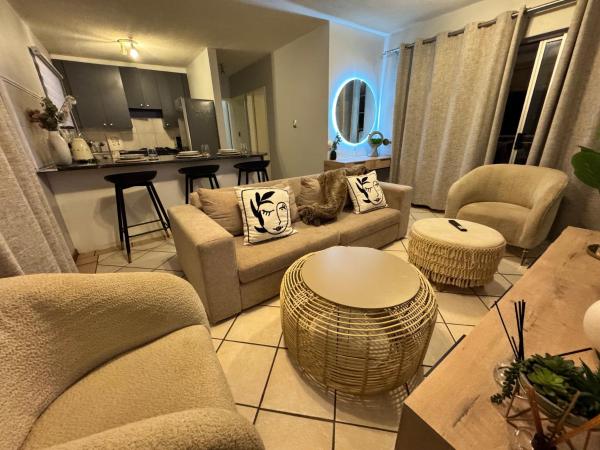 Centurion La Creme Apartment Ii - Centurion