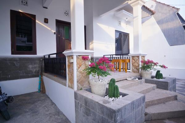 Casa De Vie Villa - Malang