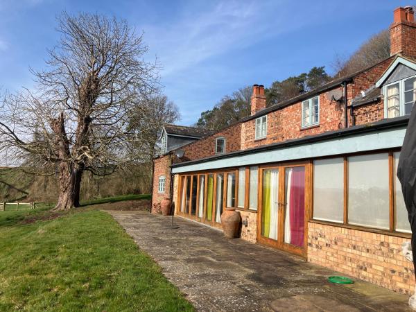 Spring Valley Farm - Worcestershire