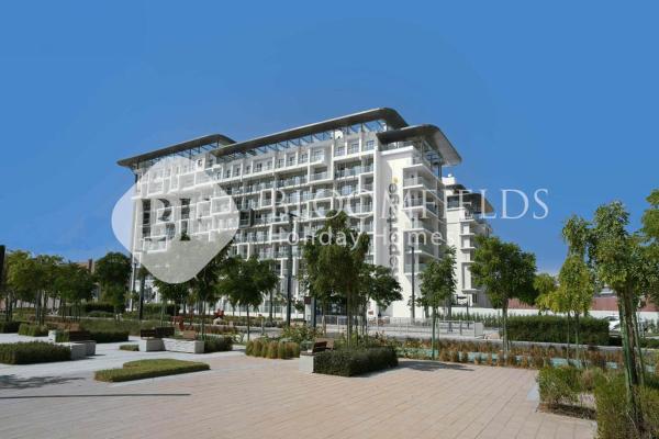 Bloomfields Pretty Stu In Oasis - Abu Dhabi