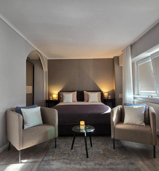 Romana Lahovary Studio - Bukarest