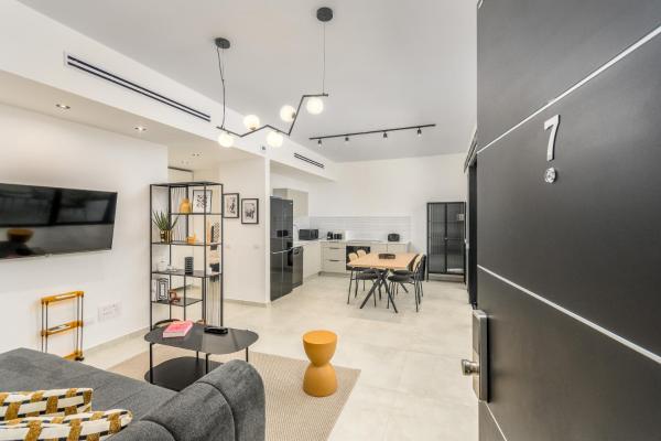 Stylish And Modern By Sea U Tlv - Tel Aviv