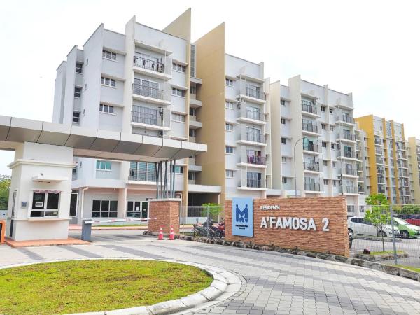 Grande Maison 3 Near Afamosa Waterpark - Tampin