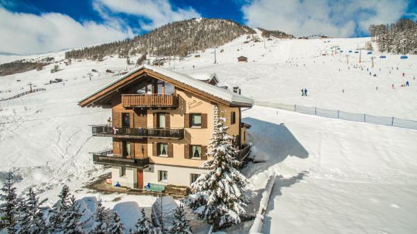 Baita Nicoletta Red - Breta Holidays Spa Apartments - Livigno