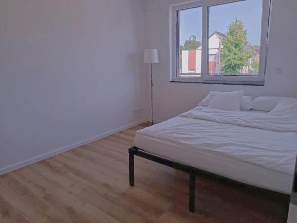 Haus 42 C Near Düsseldorf Messe & Airport - Düsseldorf
