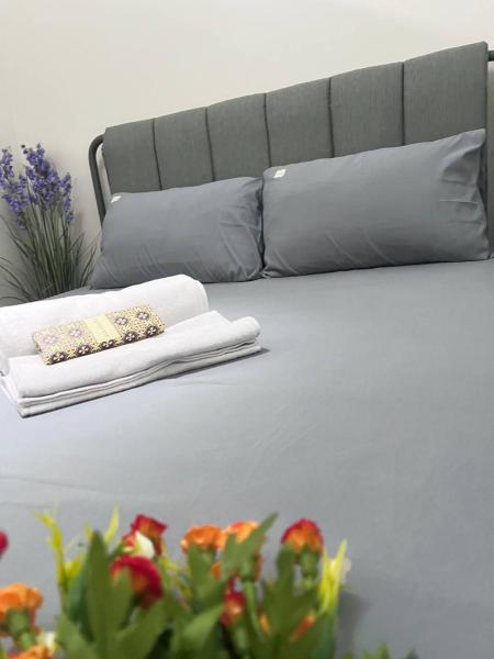 Unistay Shore 3 Pool View W Balcony Near Moa - Metro Manila