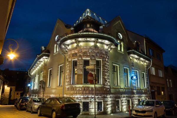 Schuster Boarding House - Brașov