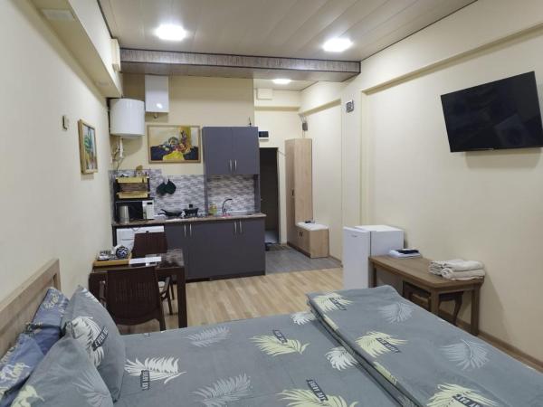 Studio - Jonika - Tashkent
