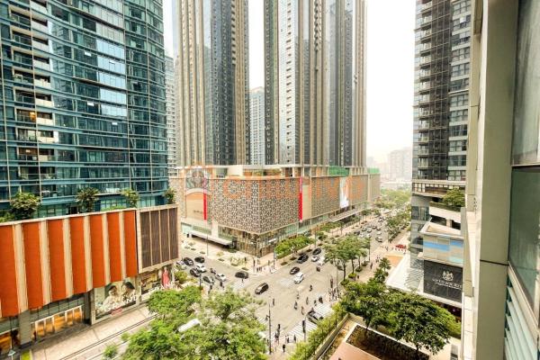 Chic Bgc Condo Across Uptown Mall #Ournw9b - Makati