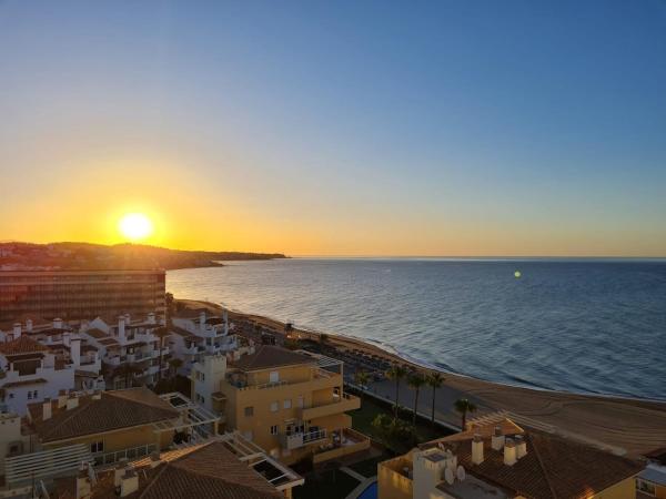 Beach Front La Cala Penthouse Studio Apartment - La Cala de Mijas