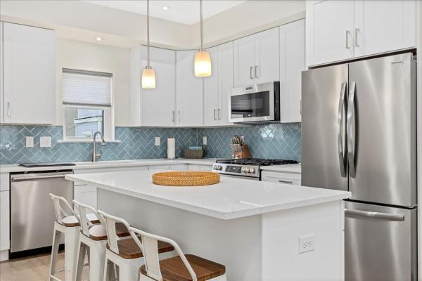 Spacious Newly Built Townhouse 2 Blocks To Beach - Atlantic City, NJ