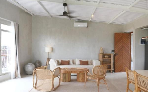 Minimalist Loft -