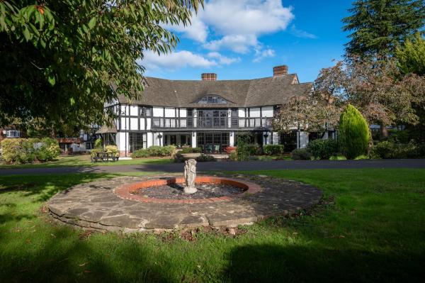 Thatchers East Horsley - Dorking