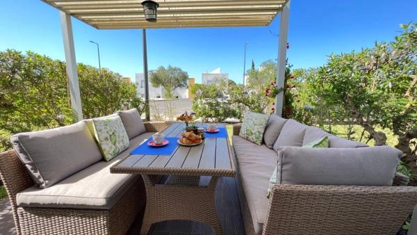 Casa Roxana - Porches