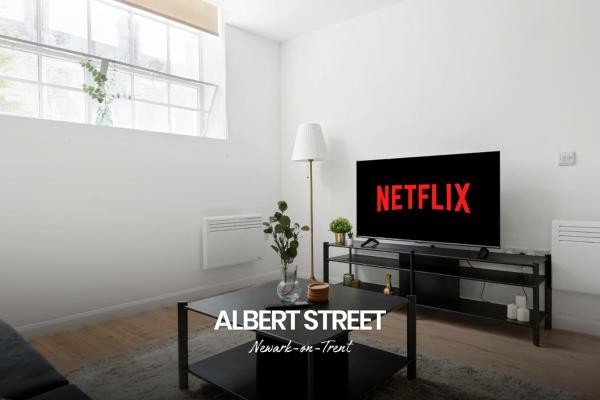 Gorgeous 1-bed Apartment In Newark On-trent By Renzo, Free Parking, Sleeps 4! - Newark-on-Trent